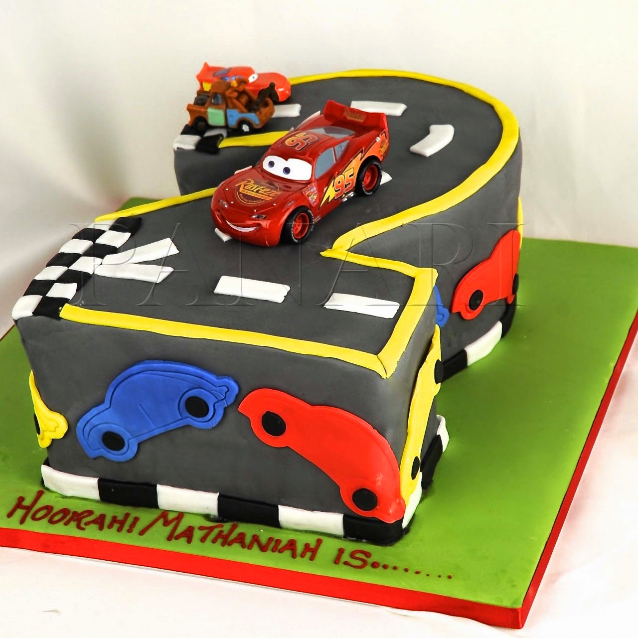 Modele Tort: TORT FULGER MCQUEEN