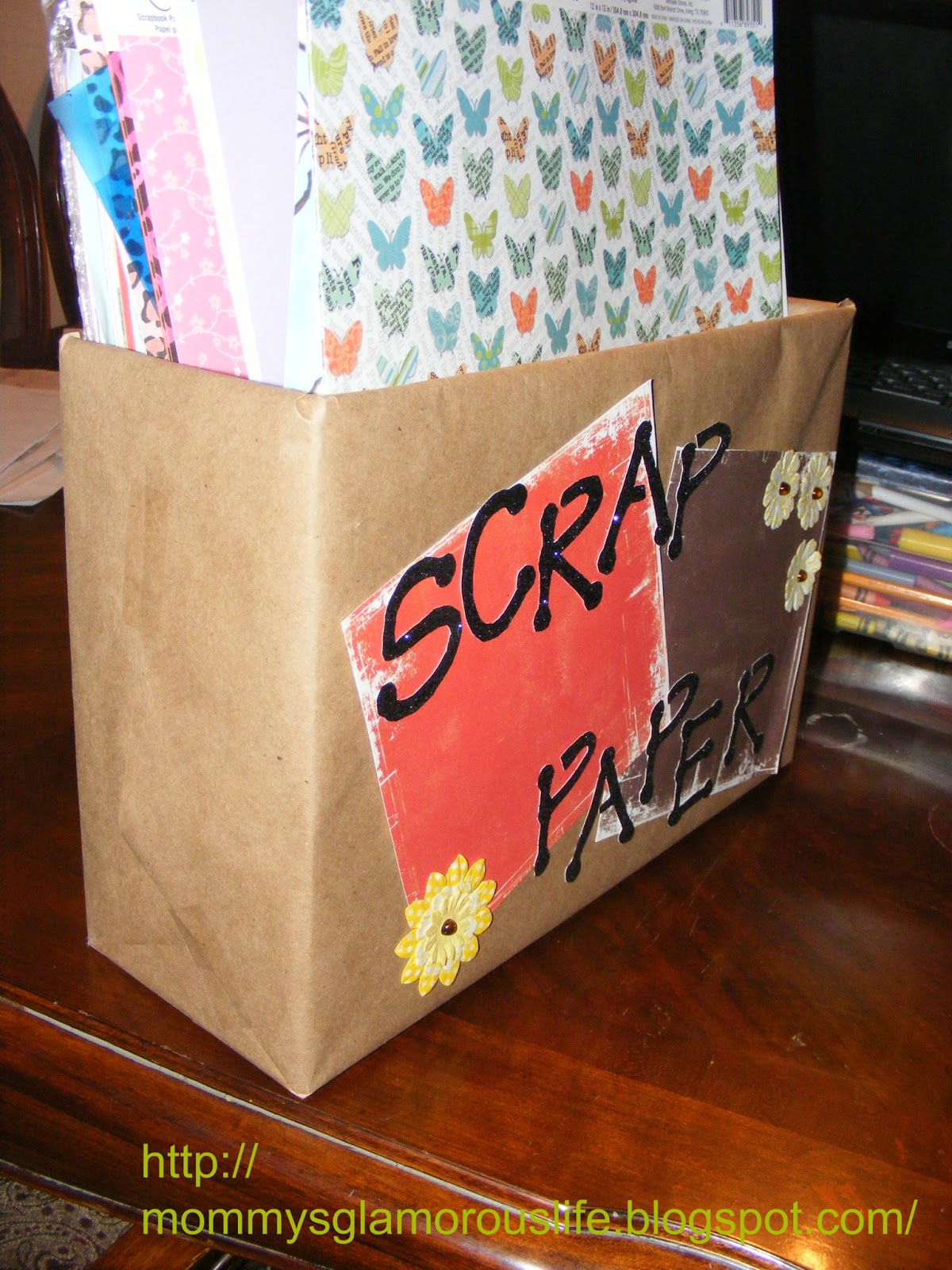 Crafting my Little Corner: Scrap Paper Bin Craft