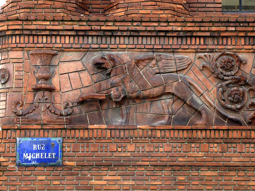 Daily Photo Stream: Centre Michelet