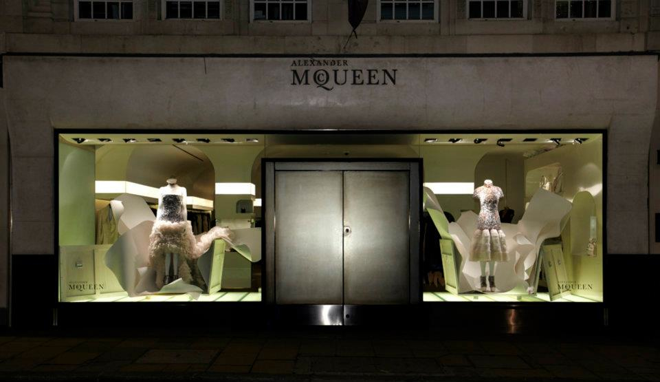 A Simple Life of an Ordinary Londoner: 2011-12-04