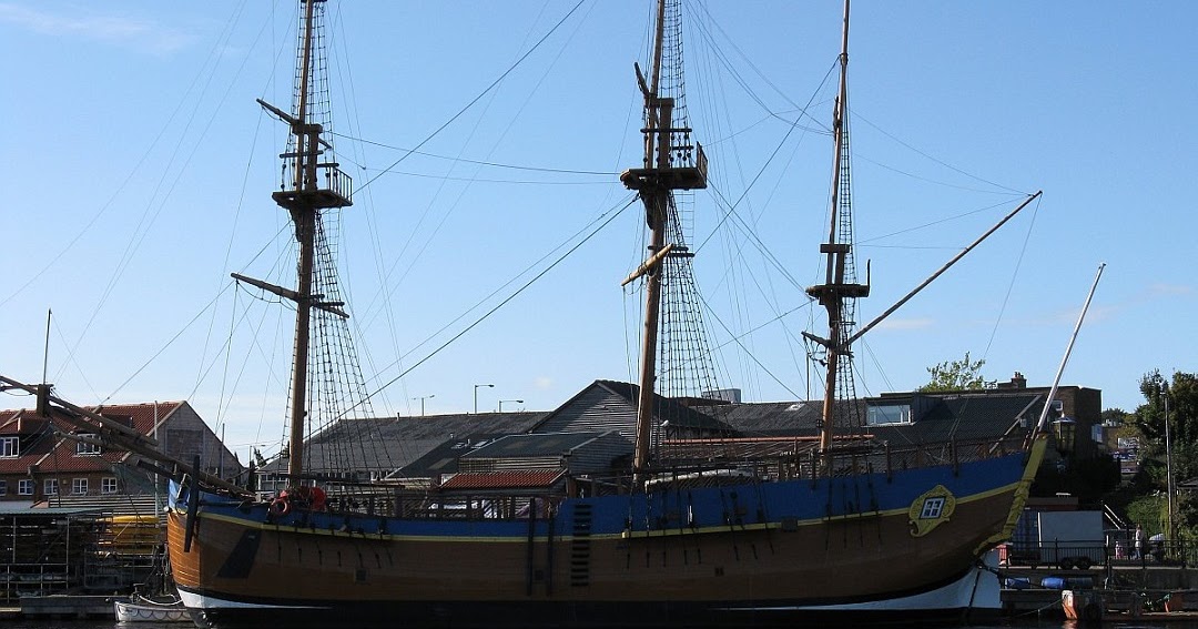 Chant du Départ: His Majesty's Bark Endeavour