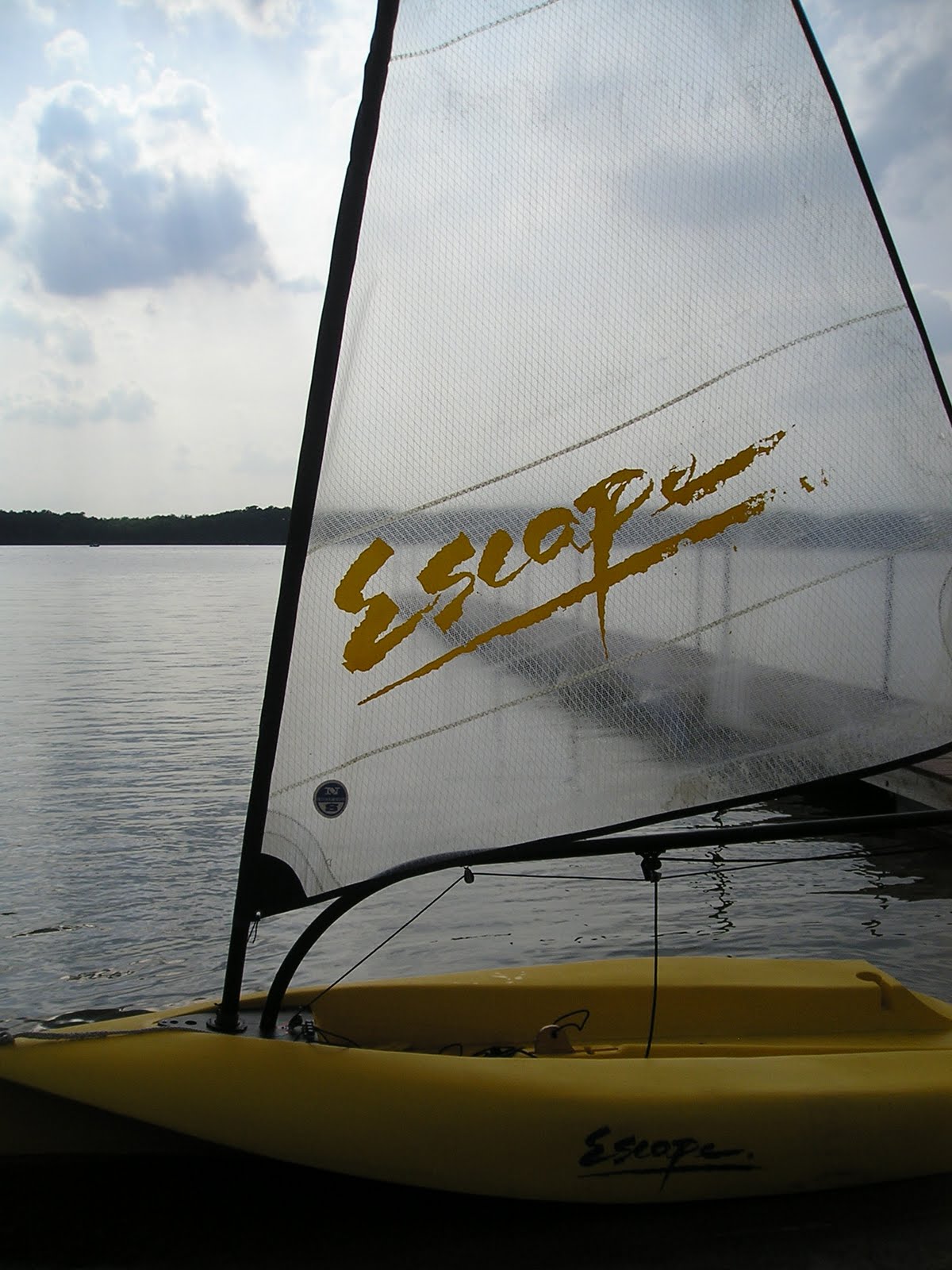 SailNow: Escape 12 by Captiva