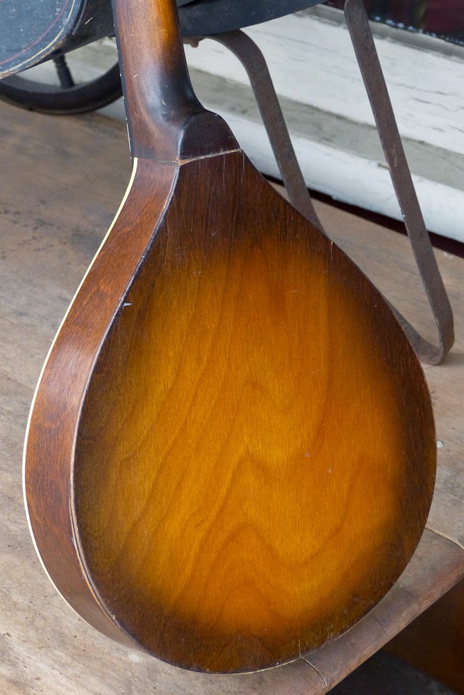 1930s Regal-made MayBell #32 Flatback Mandolin