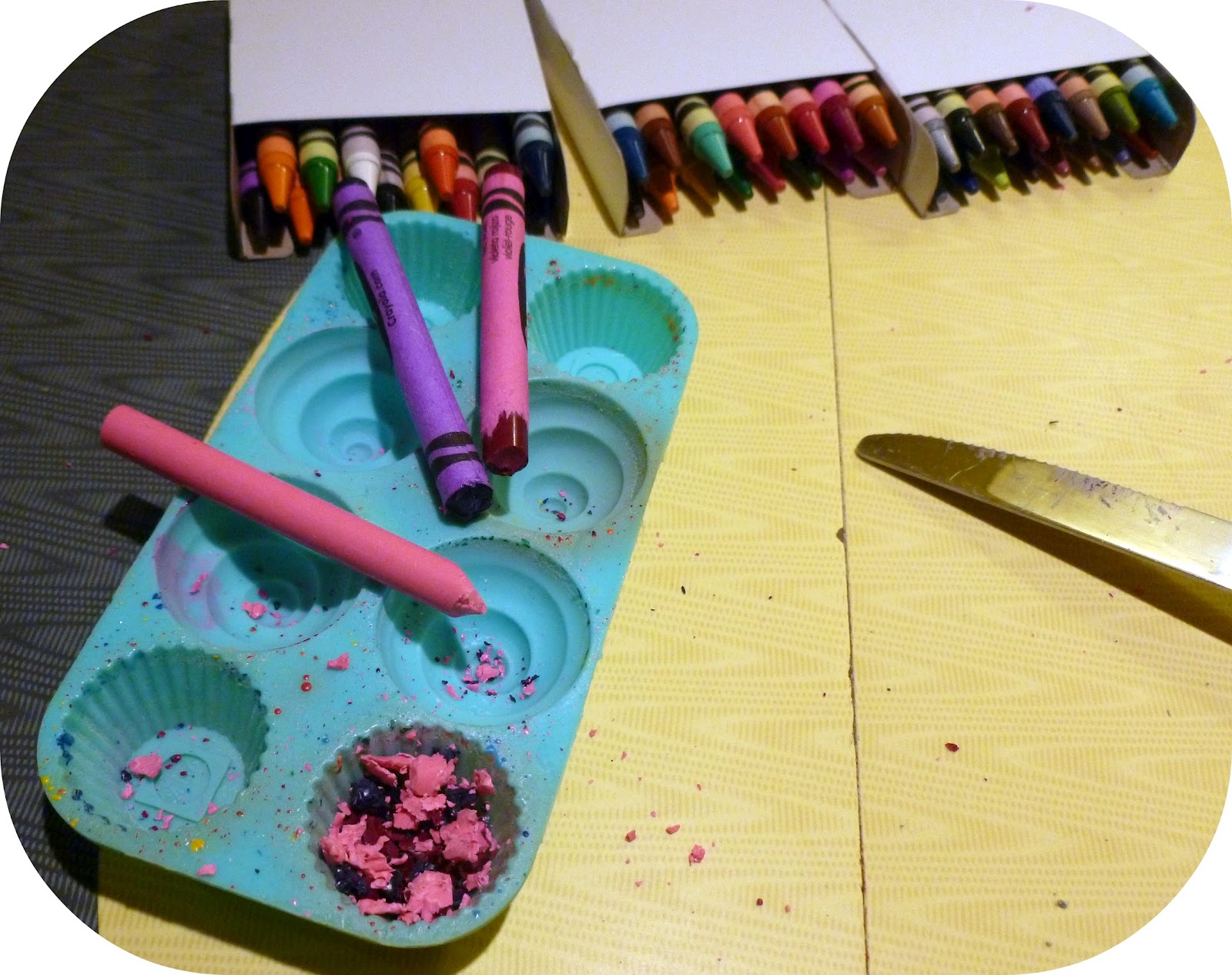 OCTOPIE.: DIY Tutorials: Cupcake Crayons!