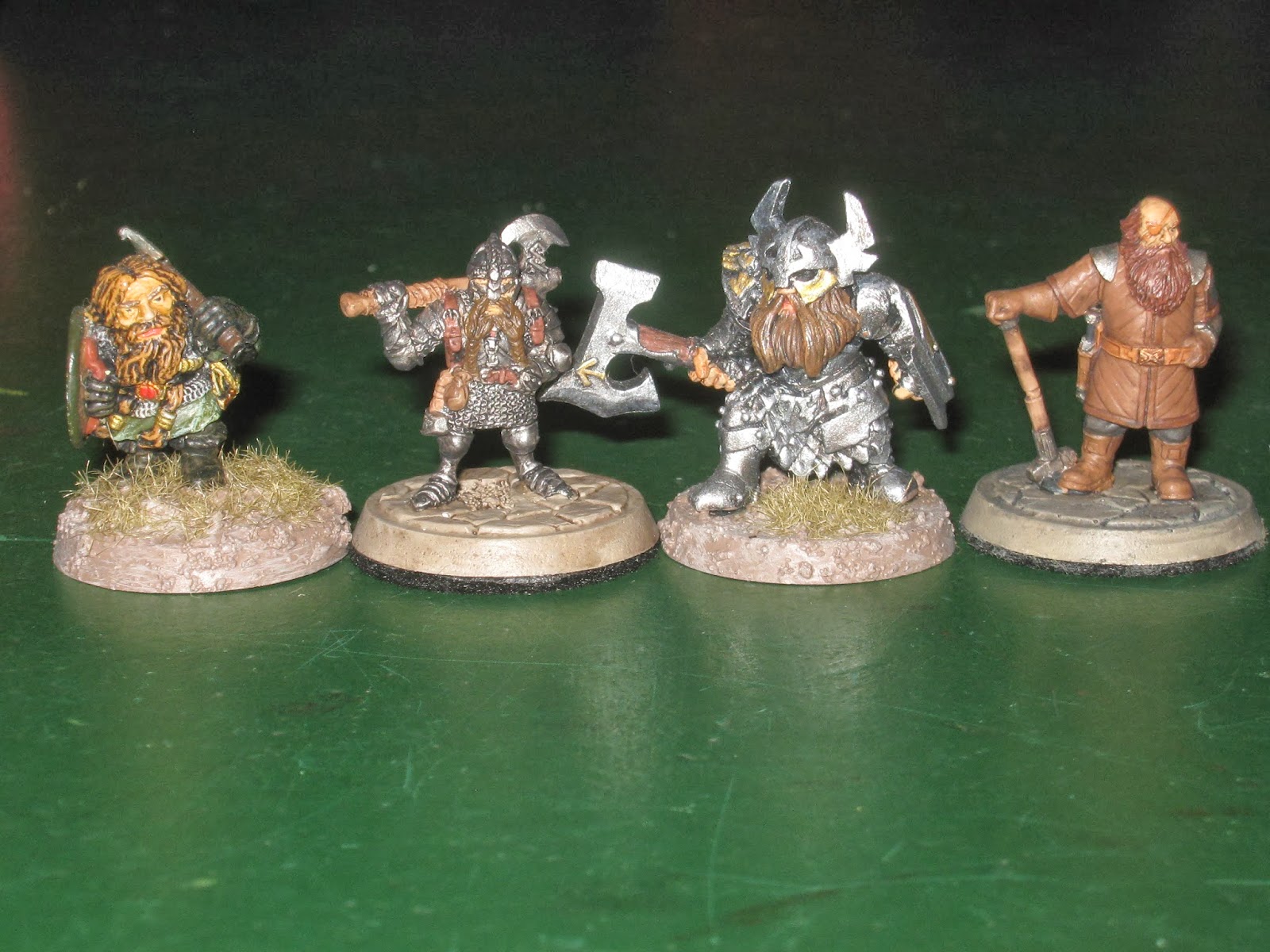 The Miniatures Man: 28mm Dwarf Fighter from Otherworld