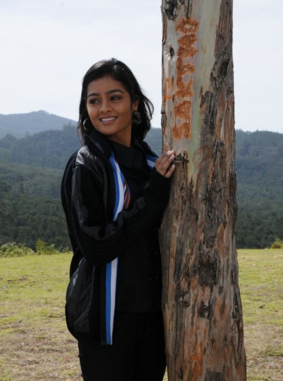 Stills Daily: Mathapoo Tamil Movie Stills