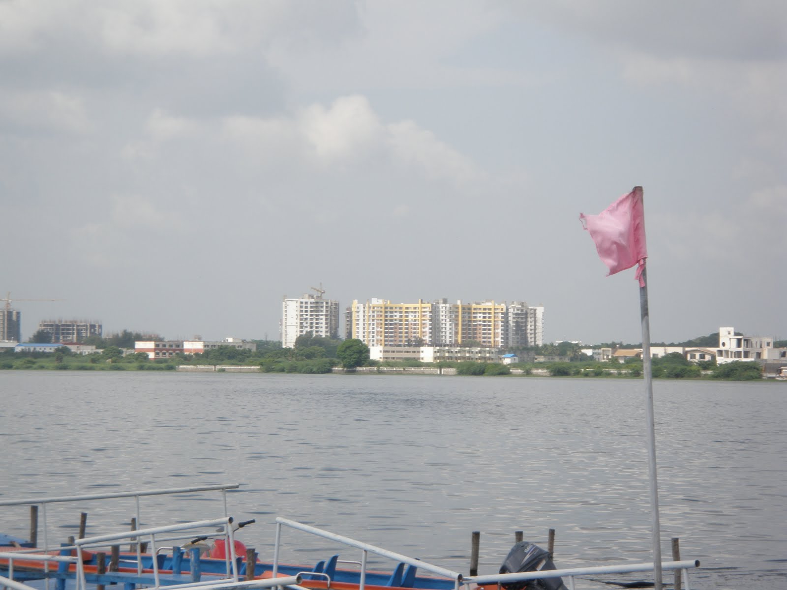 Tamilnadu Tourism: Muttukadu boat house