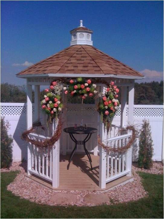 La Doctora De Las Plantas: ¿Cómo diseñar el jardín con un gazebo? (How ...