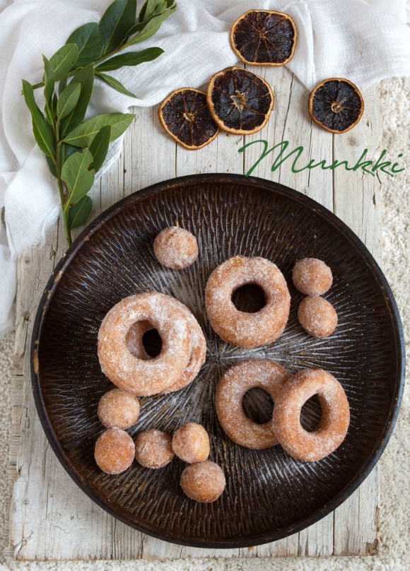 Starbooks: MUNKKI - FINNISH DOUGHNUTS