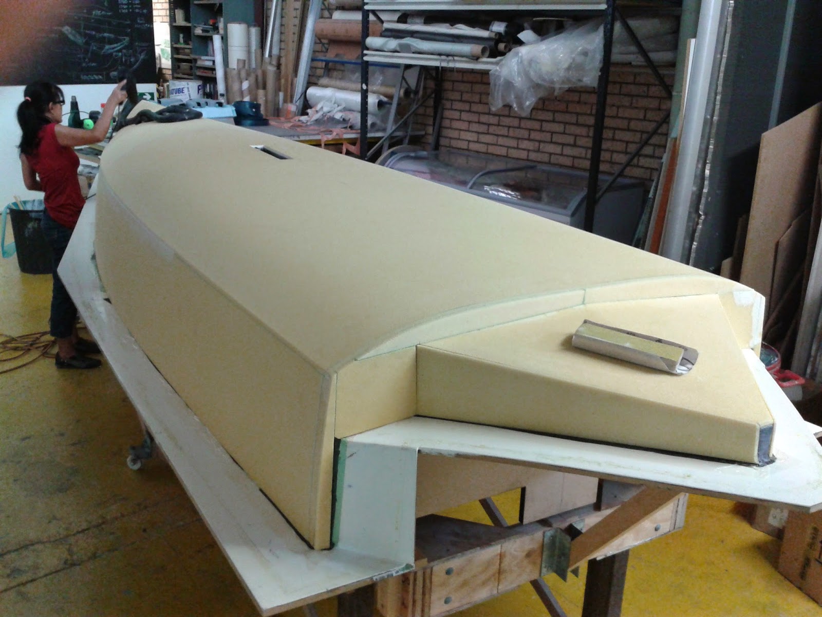 composite components: carbon fibre skiff hulls