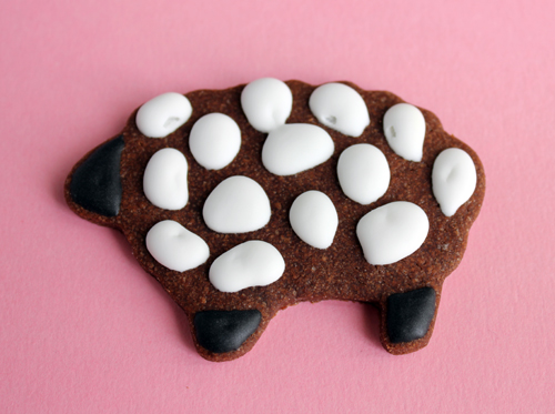 Sheep Cookie Tutorial | Gwen's Kitchen Creations