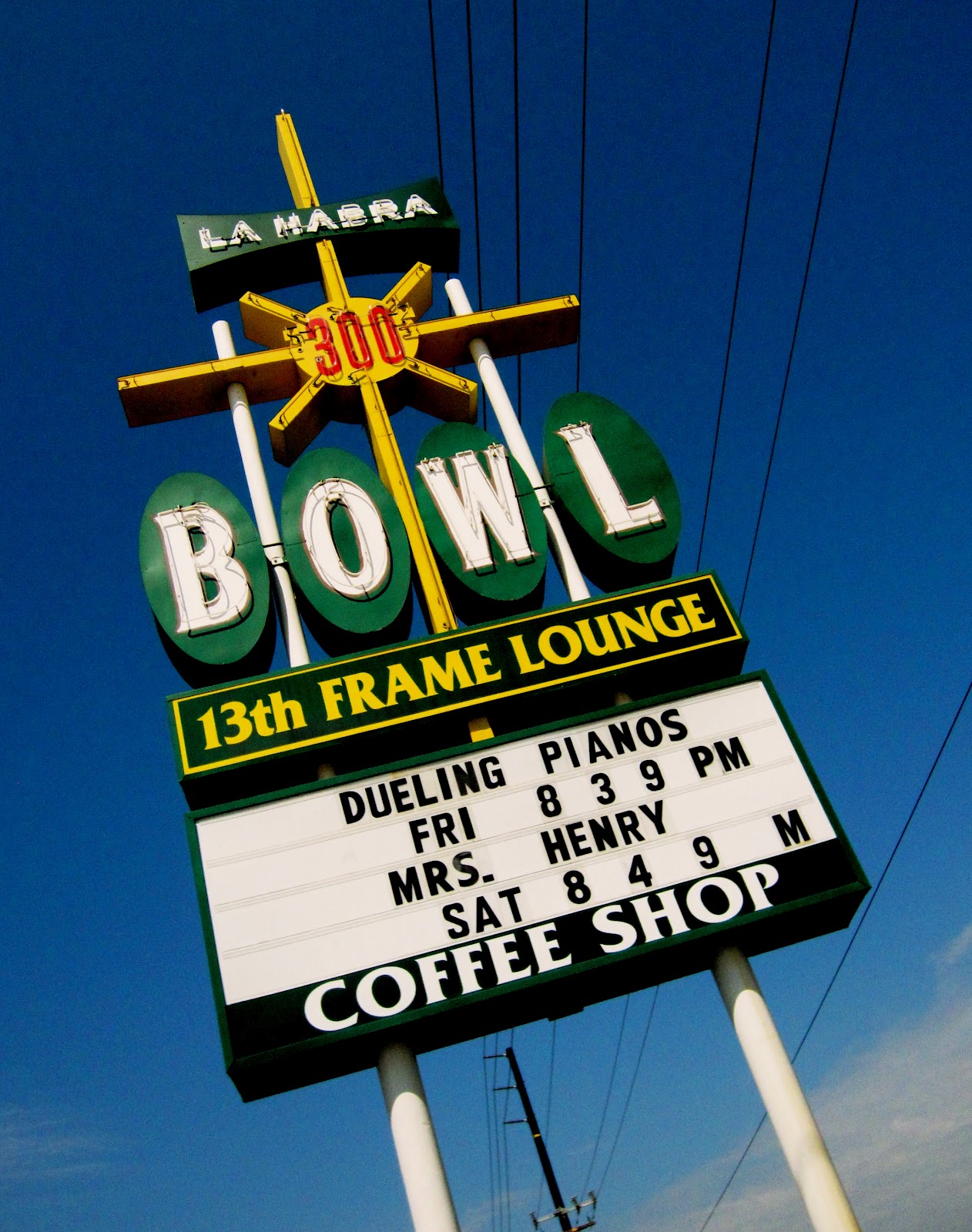wacky tacky: Bowl-O-Rama: La Habra 300 Bowl