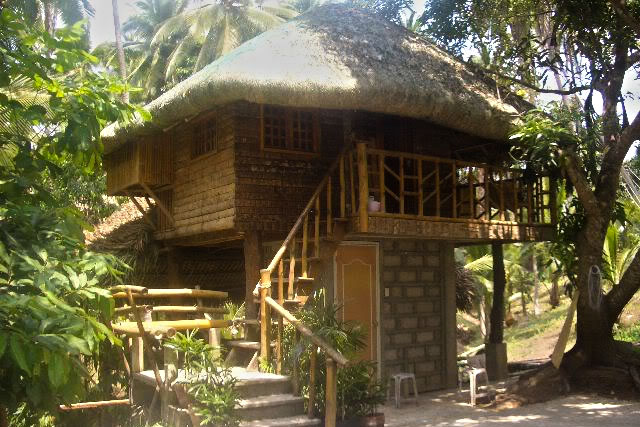Bahay Kubo