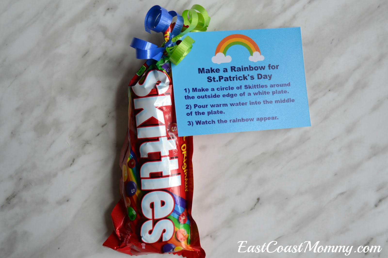 East Coast Mommy: St.Patrick's Day Activity (Make a Skittles Rainbow ...