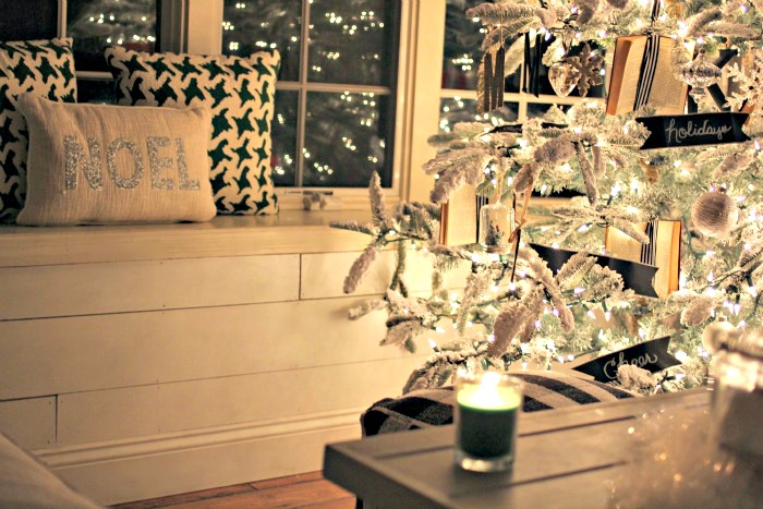 A Book Lover's Christmas Tree | Golden Boys & Me