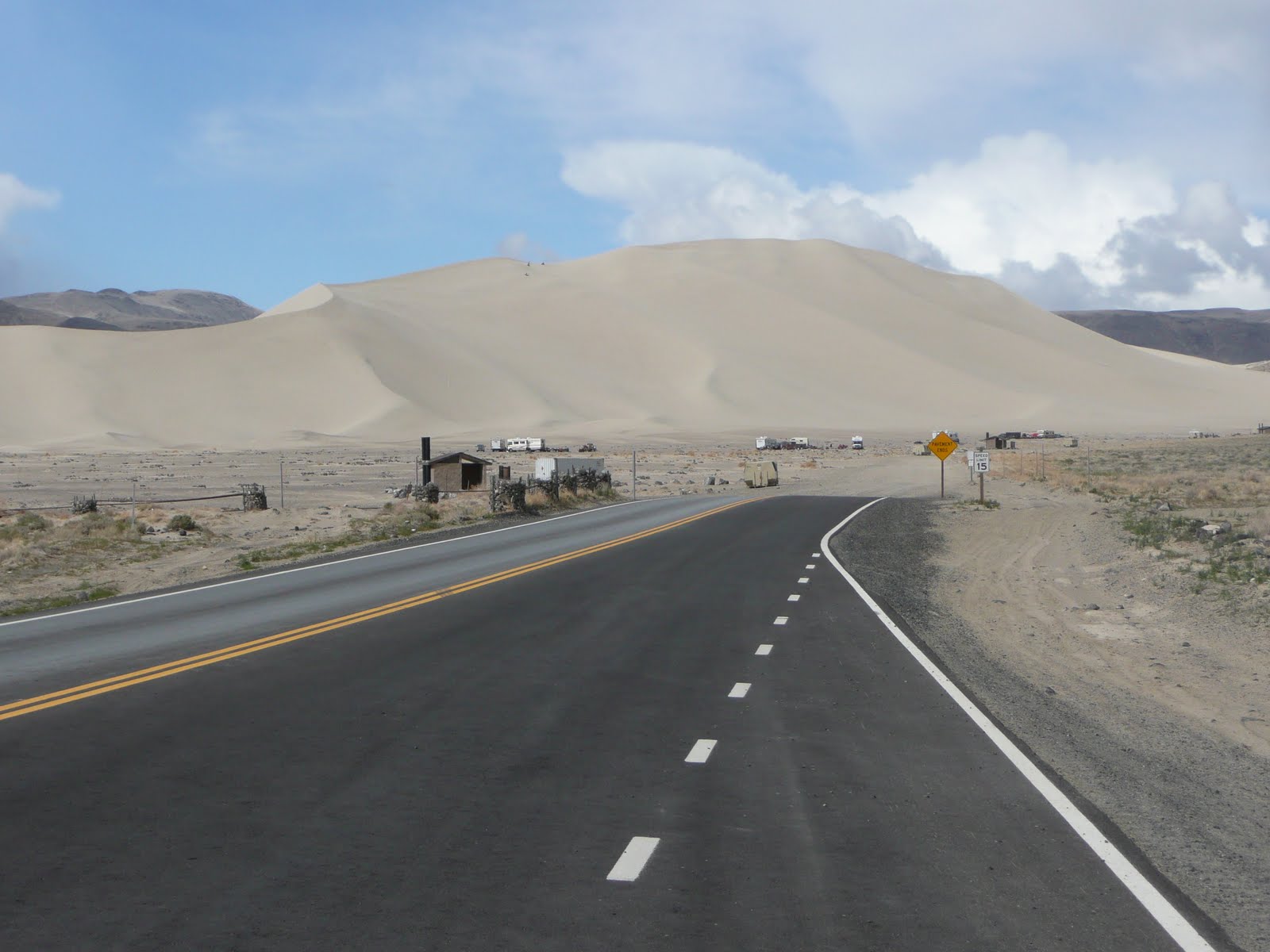 Life at 55 mph: Sand Mountain on Highway 50, in Fallon, Nevada (click ...