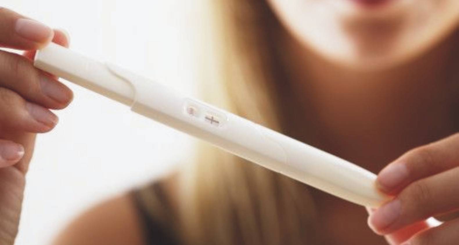 Mengenali Tanda Awal Kehamilan - CHN19 Official