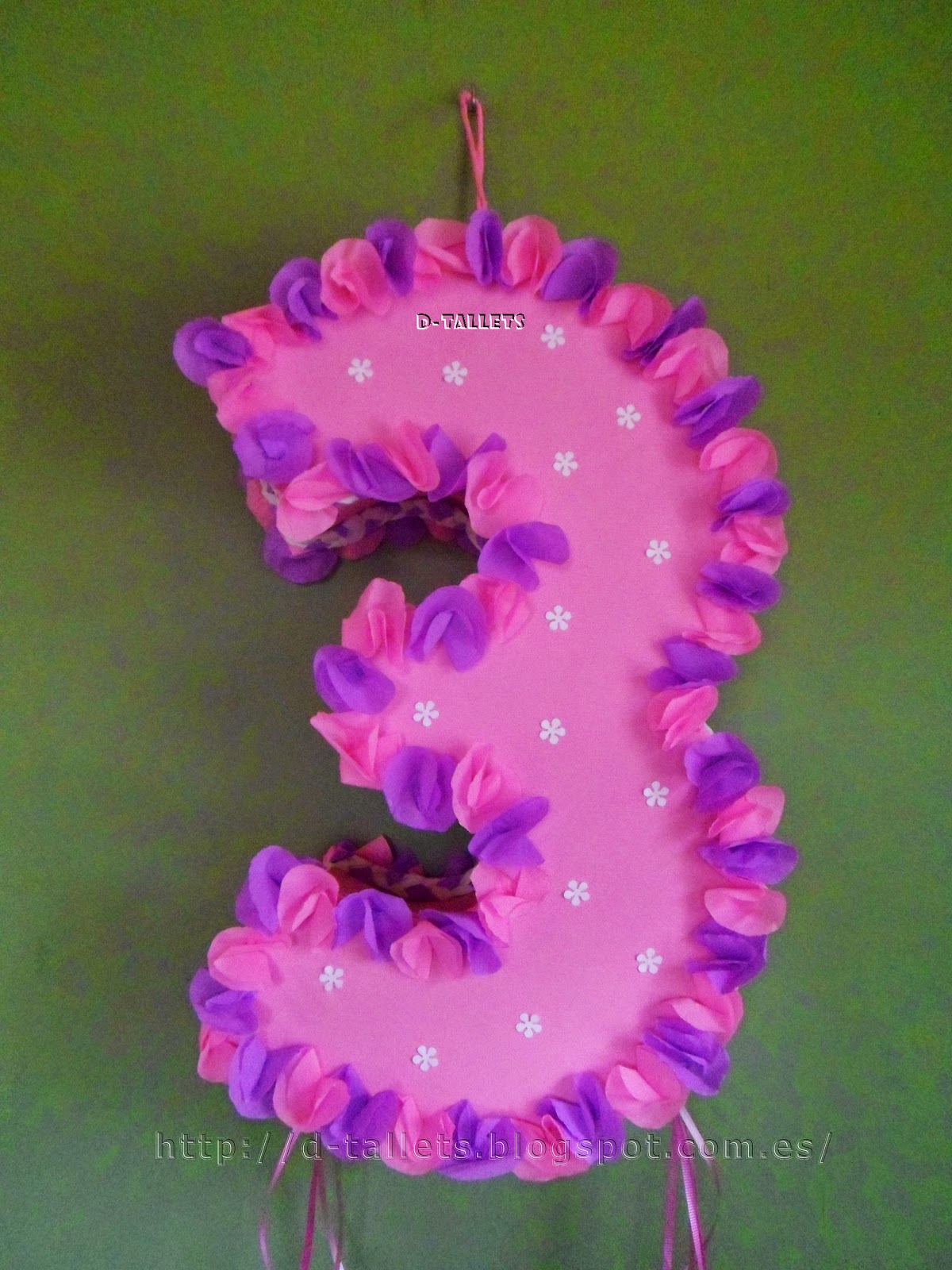 D-Tallets: ♥ Piñata número 3 de tiras