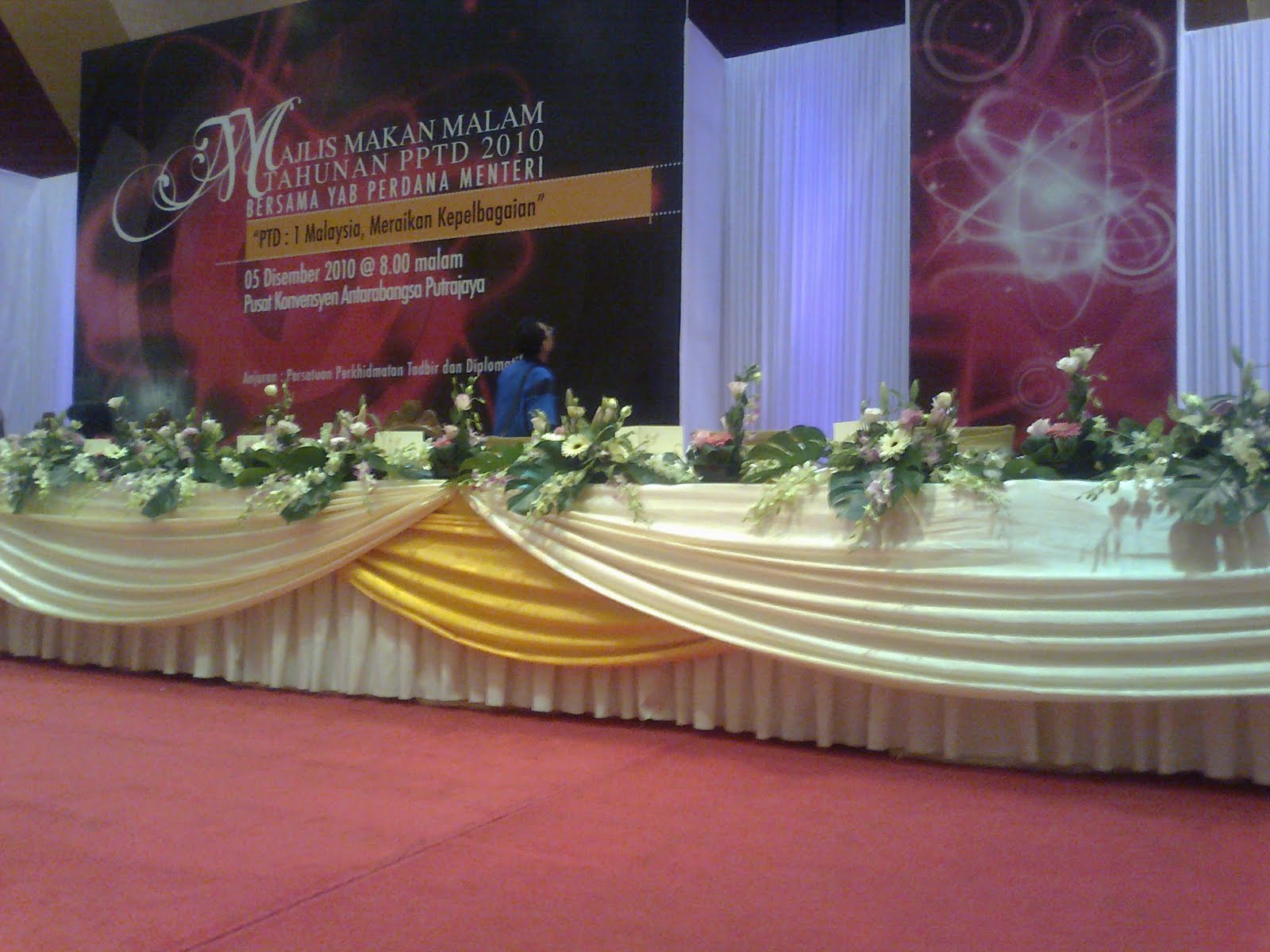 THE PERSADA - Laman Rasmi Gubahan Bunga: Dekorasi Bunga untuk Lobi dan ...