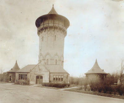 Tour America's History: Riverside Water Tower