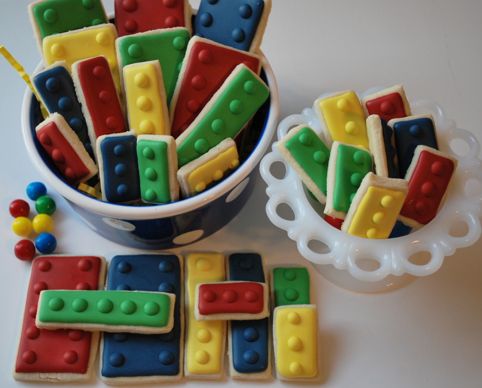 Goosie Girl: Lego Cookies
