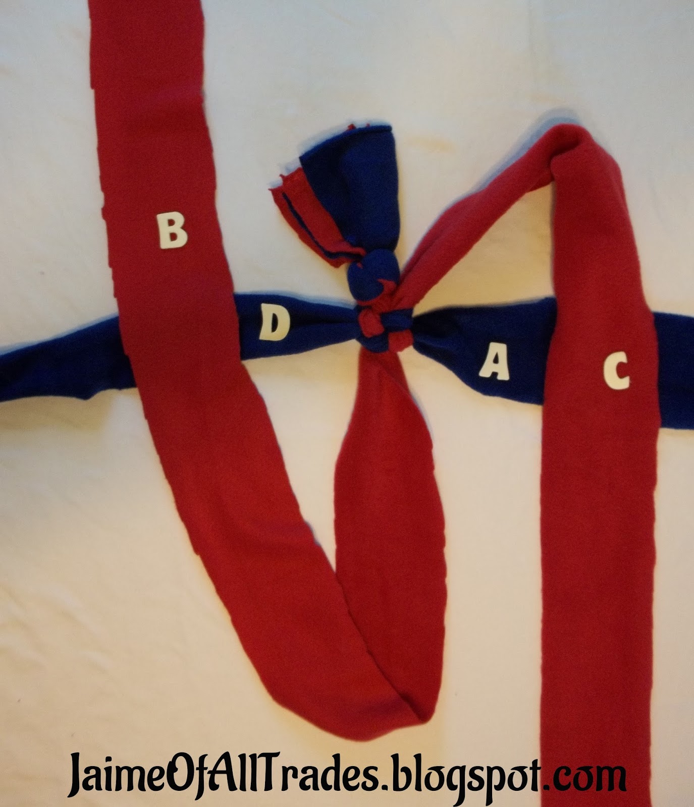 Jaime of All Trades: DIY Heavy-Duty Fleece Rope Dog Toy