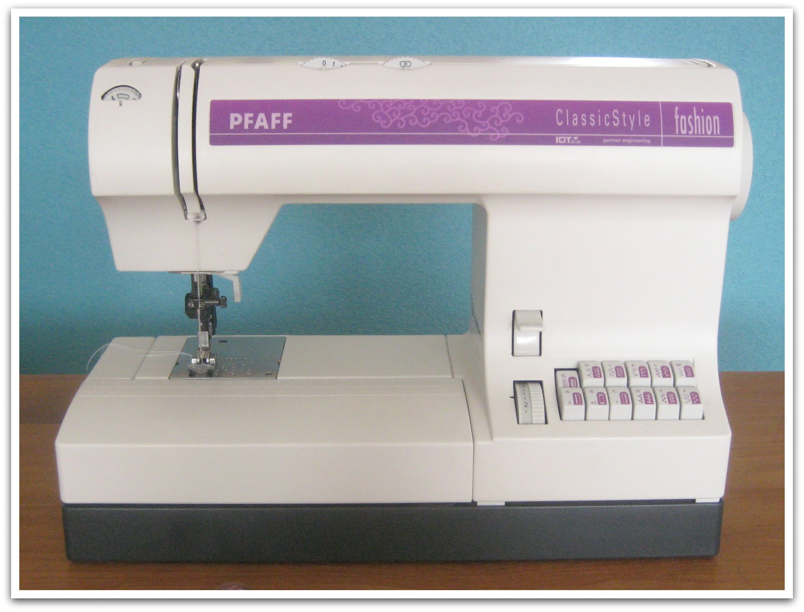 Sew Natural Blog: Naailes 2: De Naaimachine en hoe hij werkt