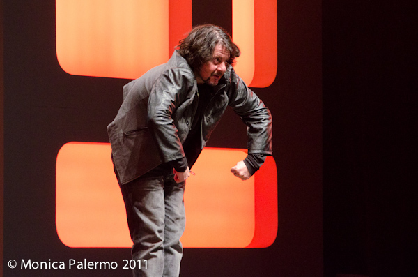 COMUNICANDO: comunicati stampa/news dalla rete : Lillo e Greg al teatro ...