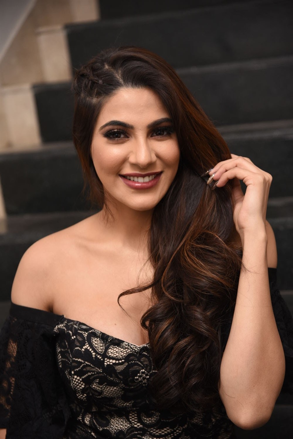 Nikki Tamboli at Chikati Gadhilo Chithakotudu Pre Release - South ...