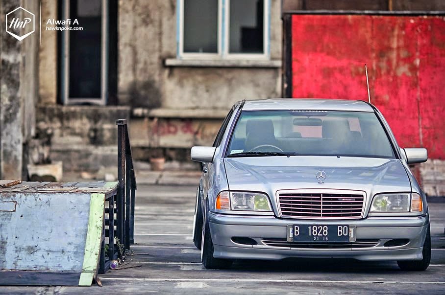 Mercedes-Benz W202 C230 Stance Style | BENZTUNING