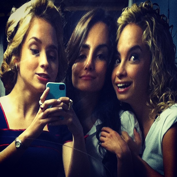 Lovers Lua Blanco: Sophia Abrahão posta fotos da amiga e companheira de trabalho, Lua Blanco.