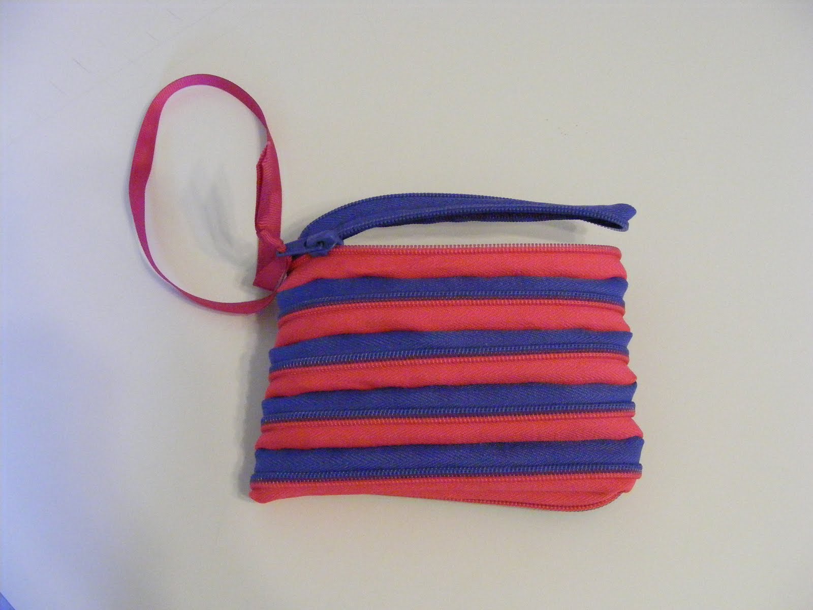 Sewing Patterns, Tips & Tutorials by Gaila Designs: The Amazing Zipper ...