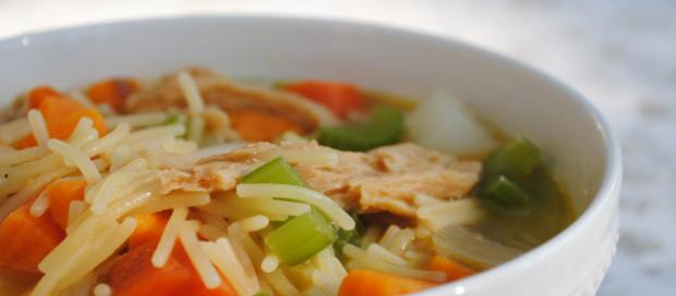 In en om die huis: Hoender Noedel Sop