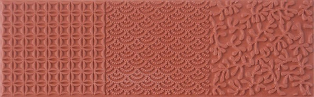 Dina Kowal Creative: Splitcoast Tutorial: Embossed Wood Pendants