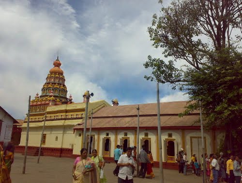 SPIRITUAL BLISS: DIVINITY OF SAMARTHA RAMDAS SAMADHI