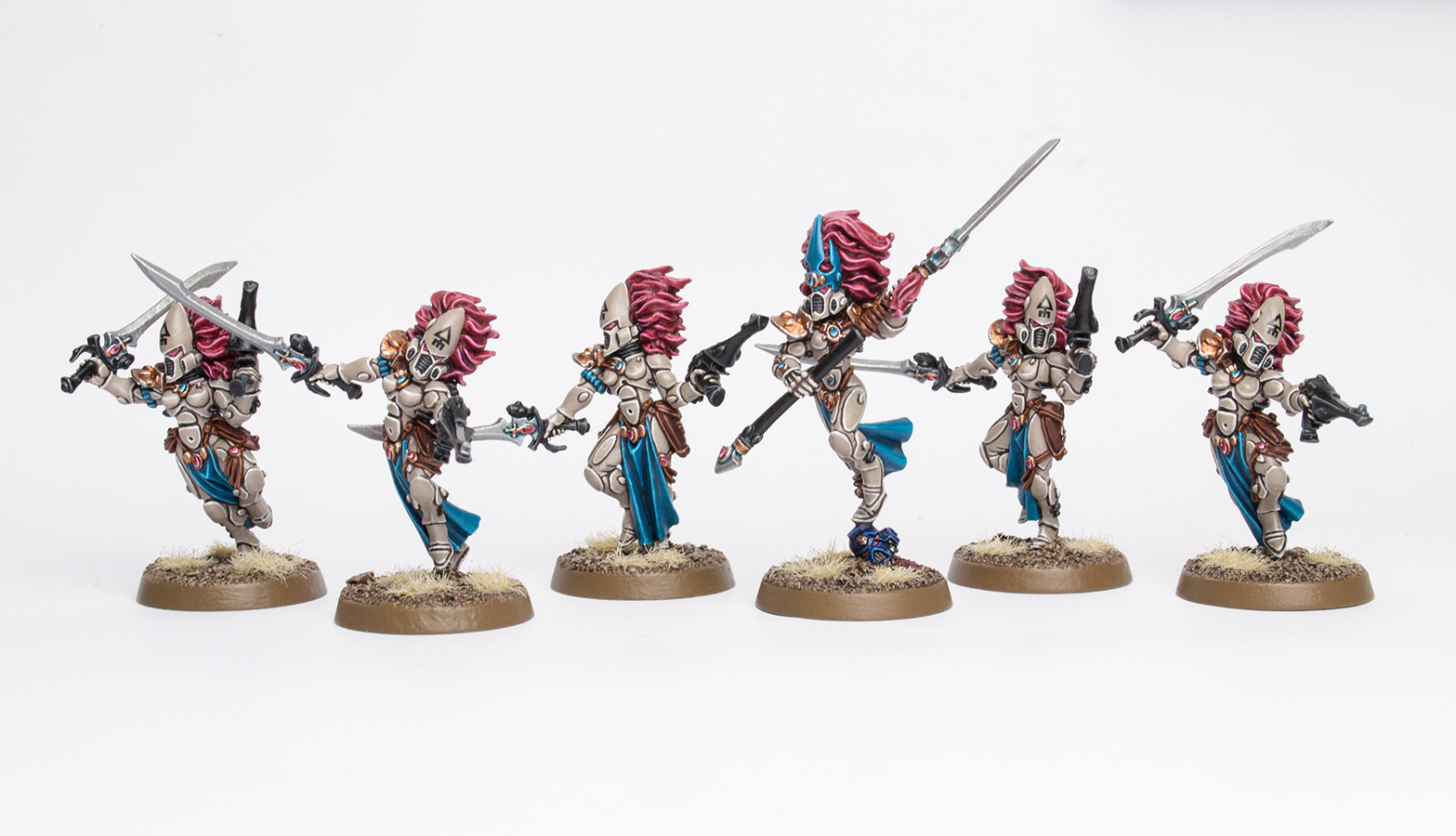 Showcase: Eldar Howling Banshees of Iybraesil - Tale of Painters