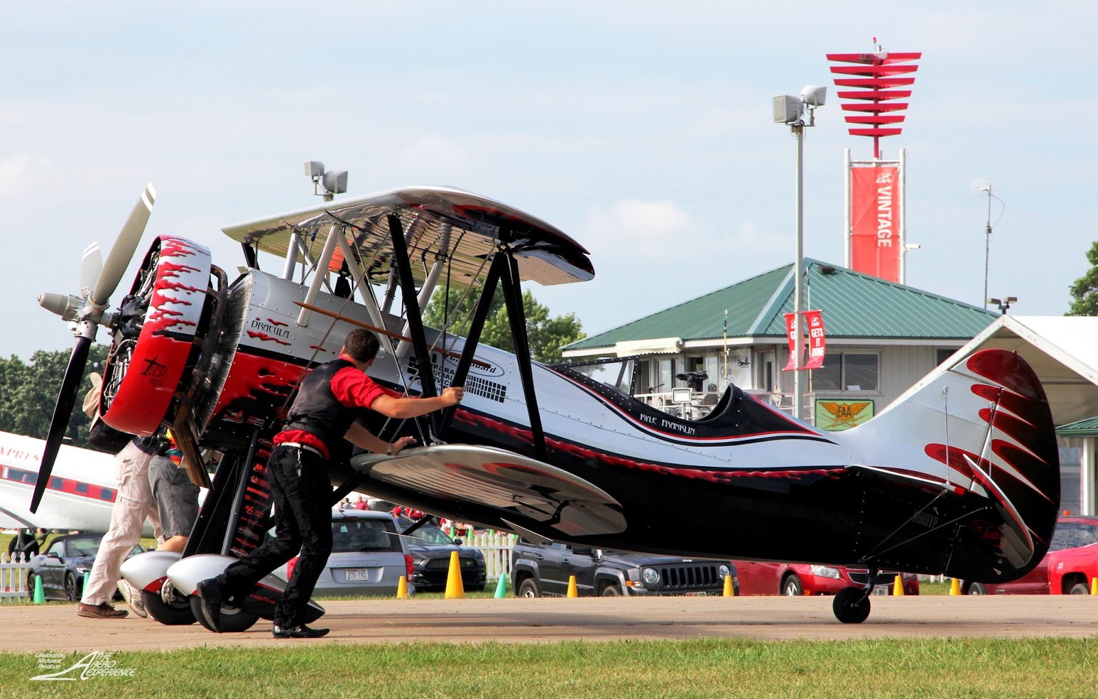 The Aero Experience: EAA AirVenture Oshkosh 2016: Airshow Performers ...