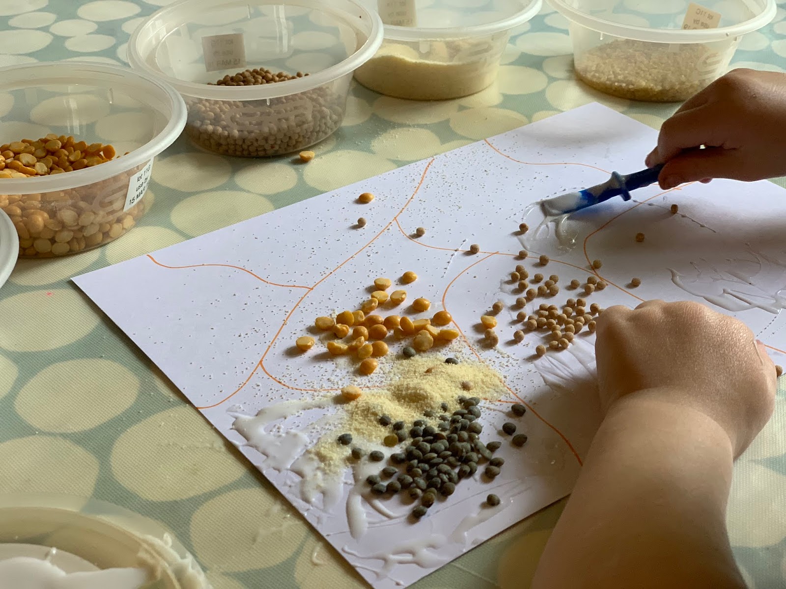 Sensory Gluing Activity For Toddlers And Preschoolers Counting To Ten sensory-gluing-activity-for-toddlers-and-preschoolers-counting-to-ten