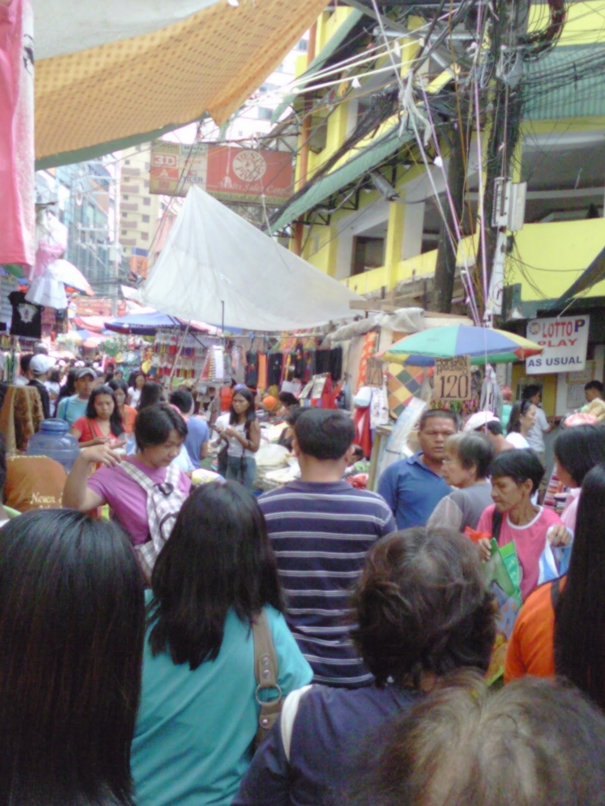 Dun sa Divisoria - Filipino Culture by The Pinoy Warrior