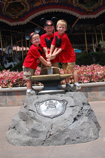 *Random Thoughts of a SUPERMOM!*: Walt Disney World Tips