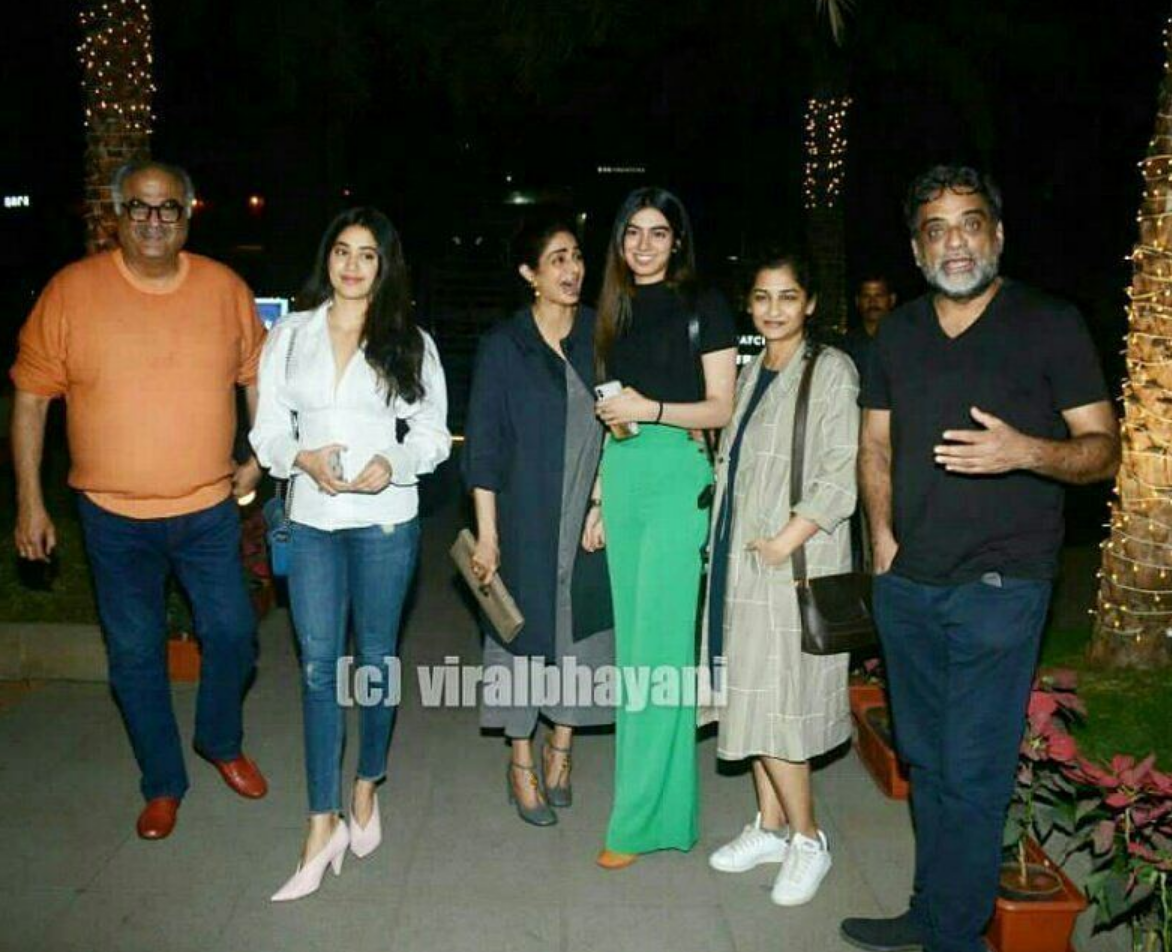 Sridevi: Sridevi and family out with English Vinglish makers