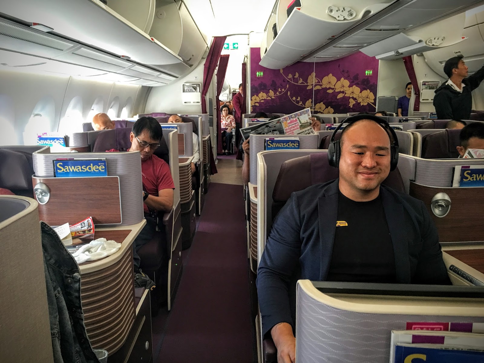 Business Class Review: Flying Thai Airways | JohnnyFD.com - Follow the ...
