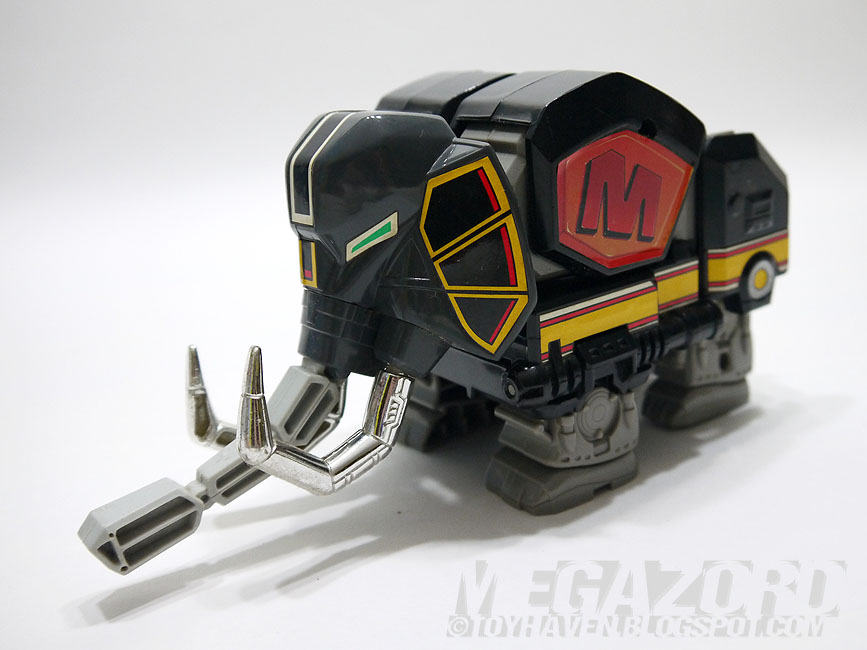 toyhaven: Bandai Mighty Morphin Power Rangers Megazord – Blast from the ...