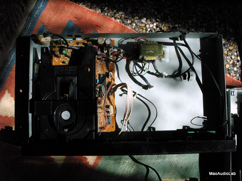 Mao Audiophile Modifications: Marantz CD38 vs Philips CD720 - The twin ...