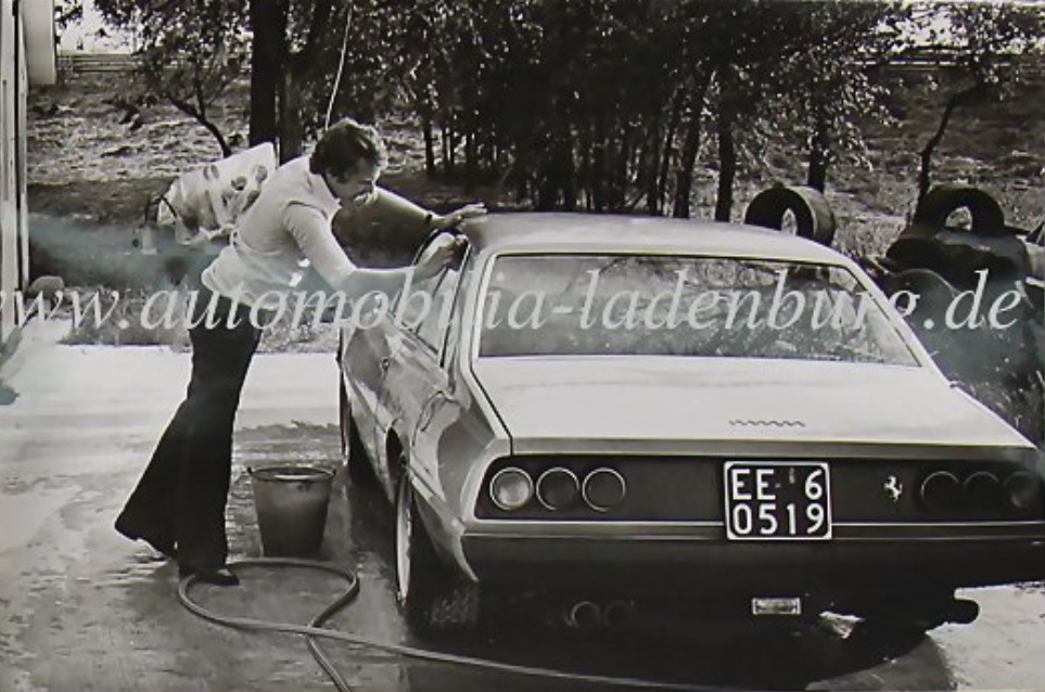 Ferrari 400: Niki Lauda washing a Ferrari 365 GT4 2+2