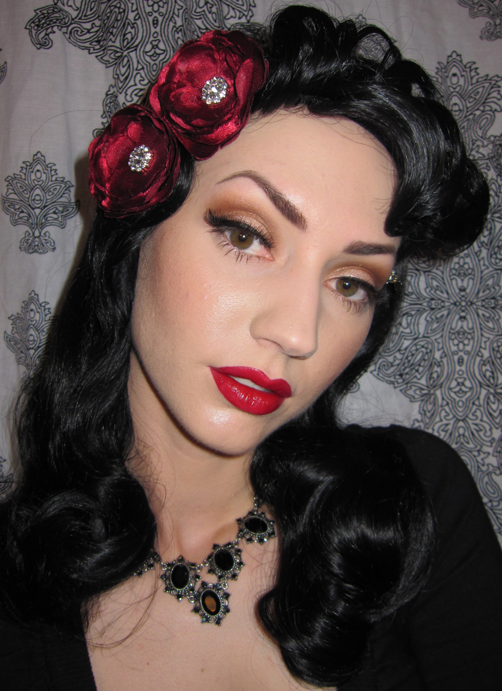 Glitter is my Crack: Pin Up Makeup look for photo shoot - Day 2