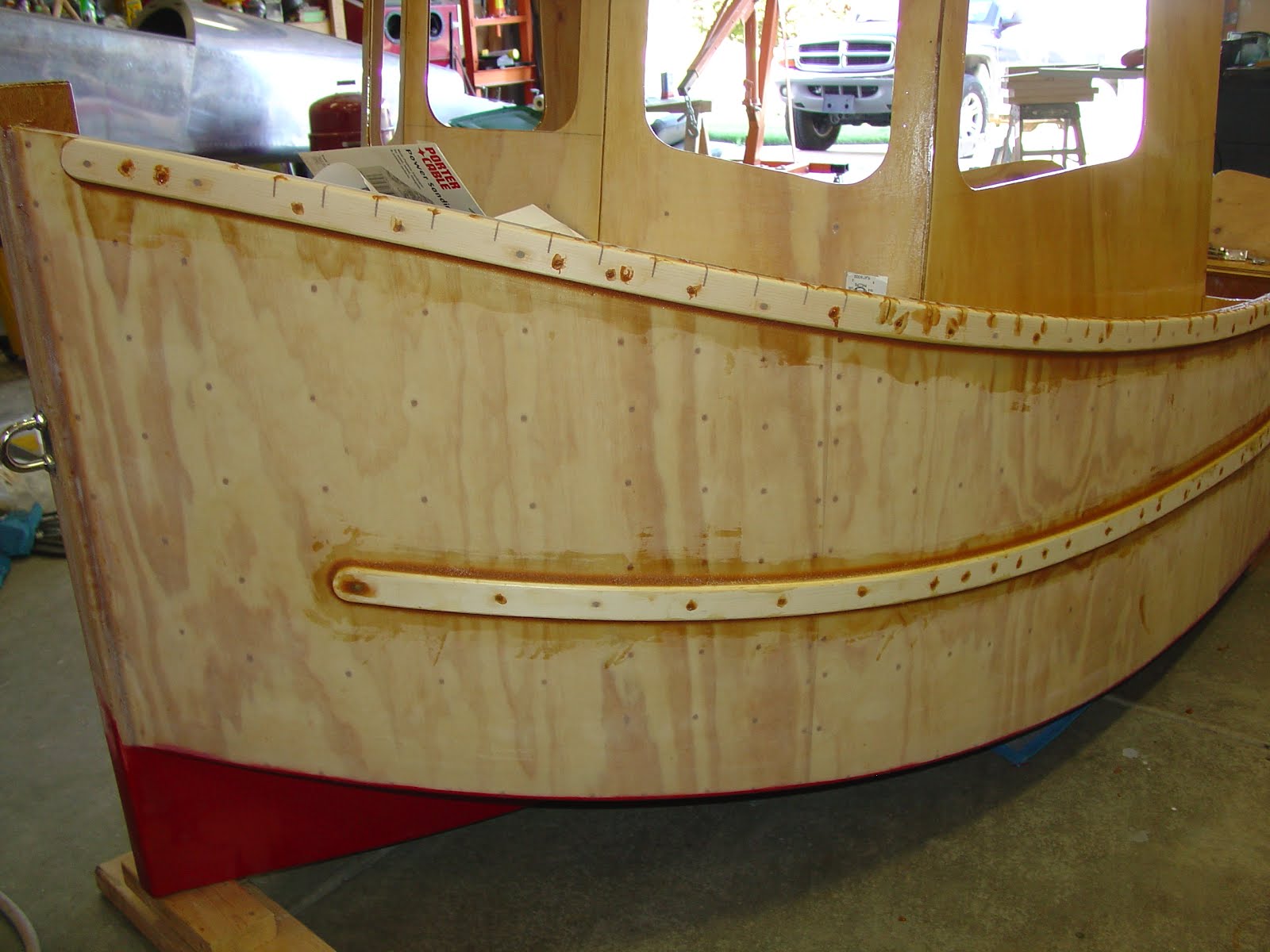 Todd's Mini-Tug Boat Building Journal: Sanded and Filled the Rub Rails ...