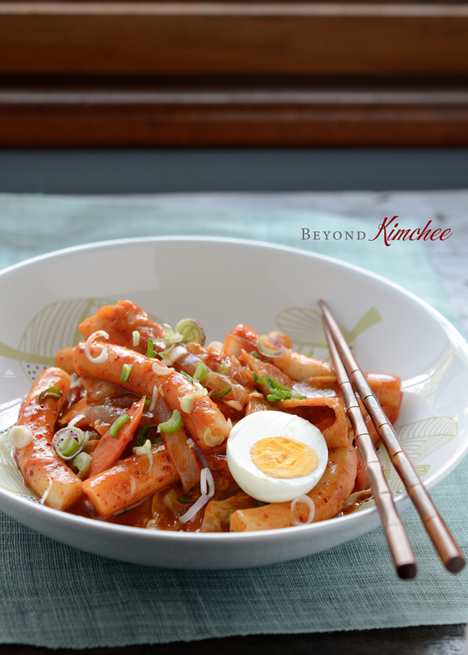 Spicy Korean Rice Cakes (Tteok-pokki) | HAVING FUN FOOD