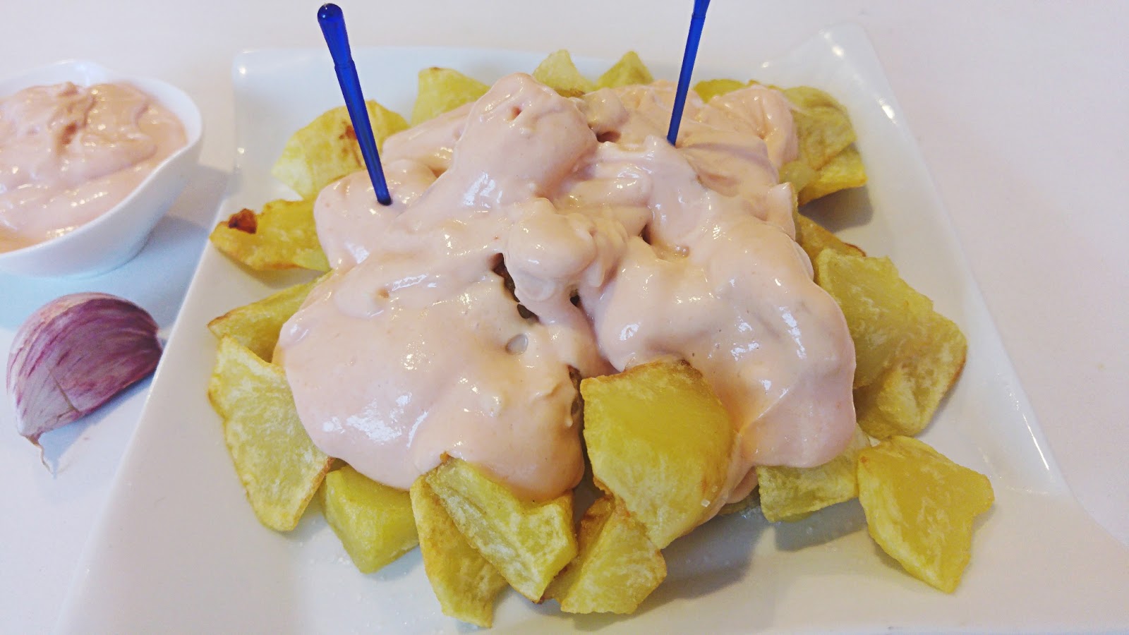 El menú de mi cocina: Patatas en salsa rosa