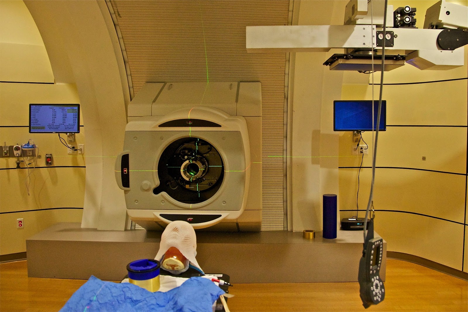 Shoreline Area News: Proton Therapy: Advanced, high tech cancer ...